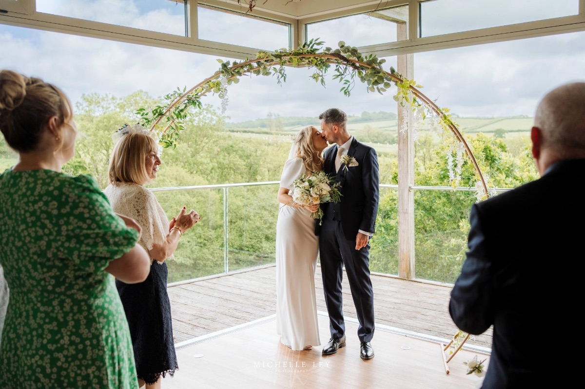 Tree Top Escape – Intimate Wedding Venue, Umberleigh | Wedding Venues ...