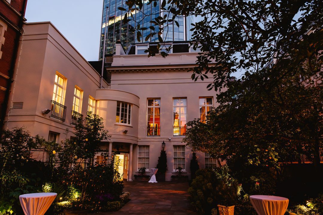 Drapers' Hall, London | Wedding Venues | Confetti