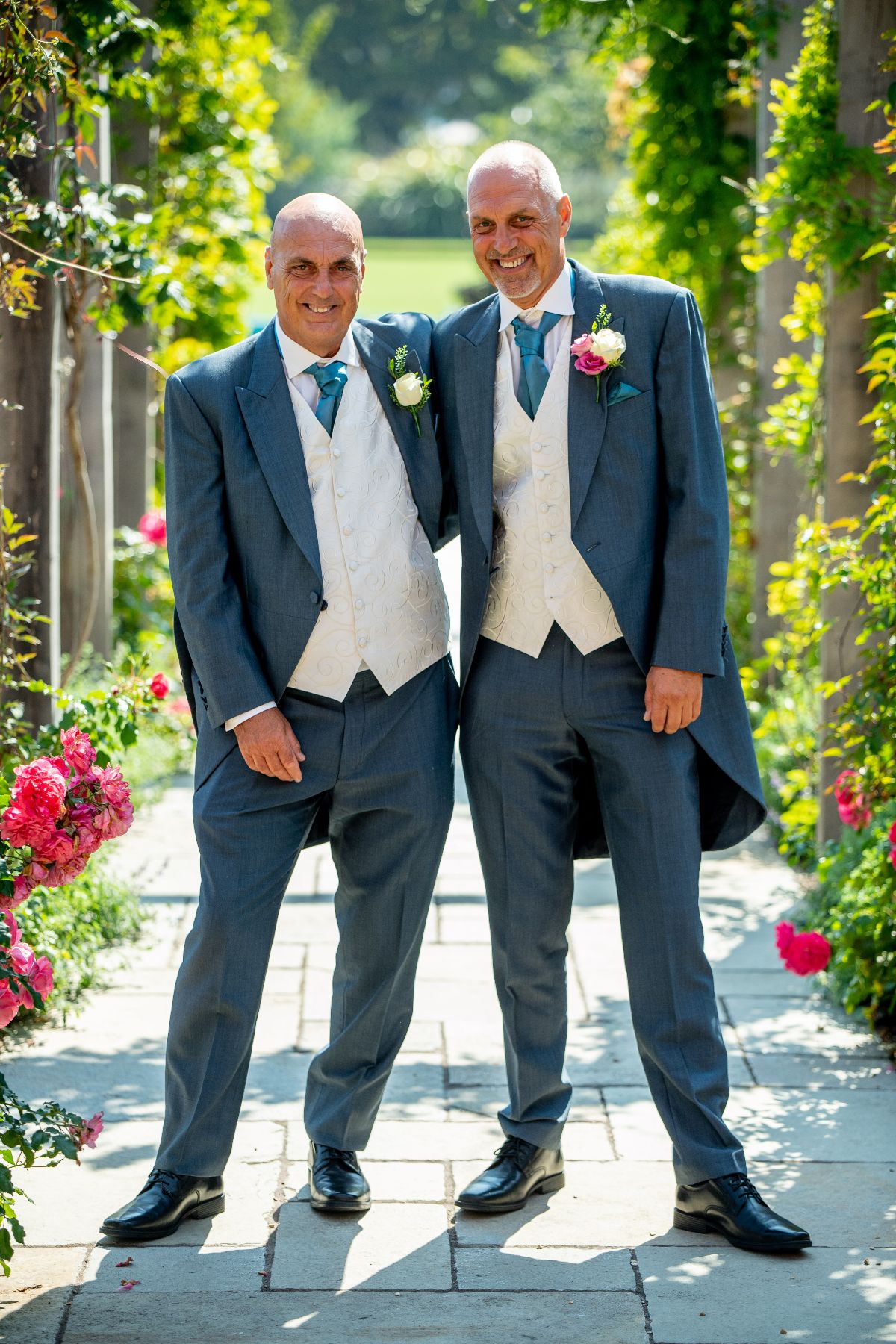 Field Place Manor House & Barns, Worthing | Wedding Venues | Confetti